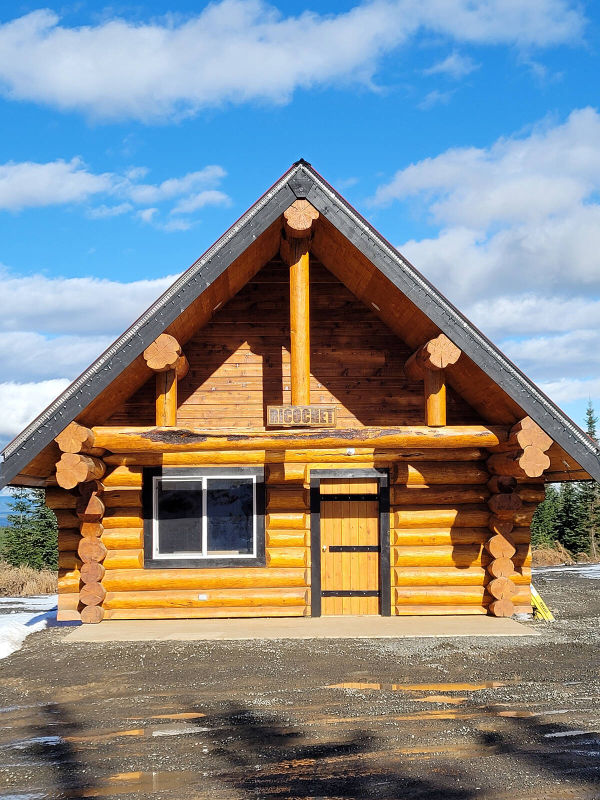 Mount Timothy prepares for an early season - West Coast Traveller