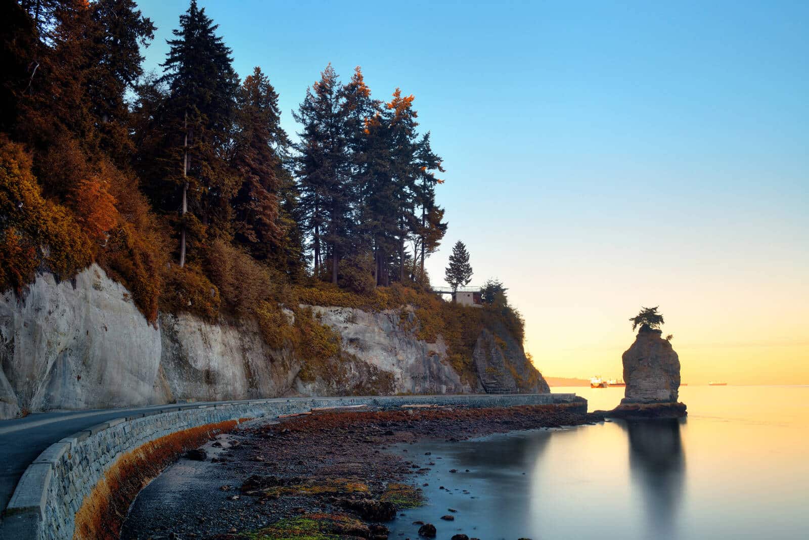 Last-minute, low-cost tips for West Coast travel - West Coast Traveller